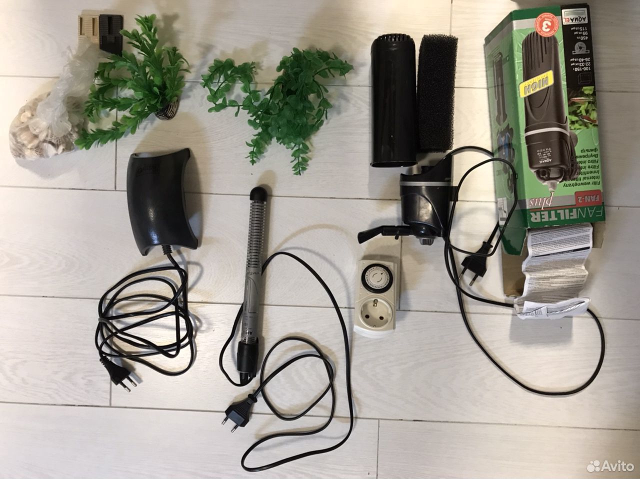 Аквариумные принадлежности и растения